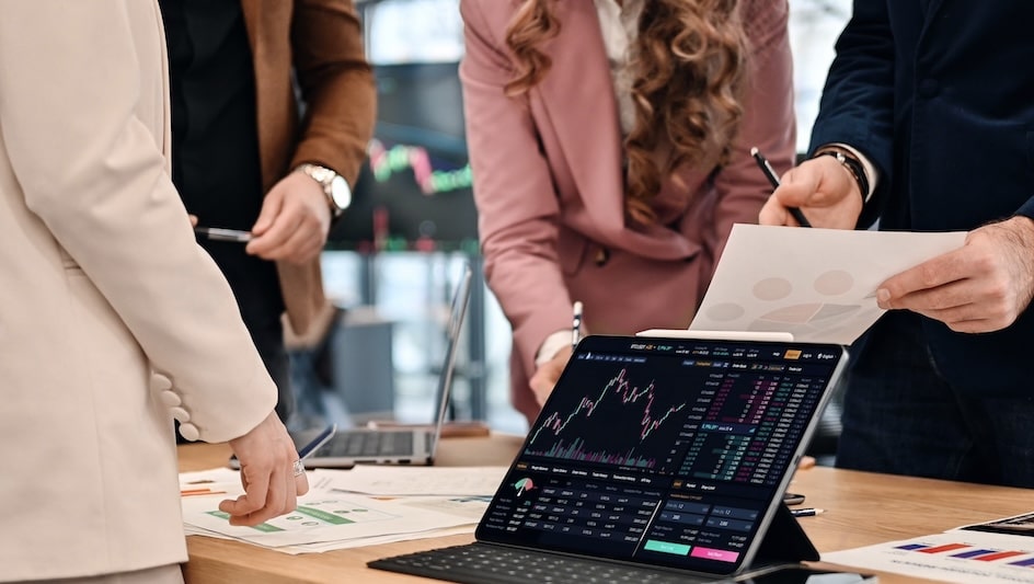 Master Chart Patterns and Market Trends for Smarter Trading ...